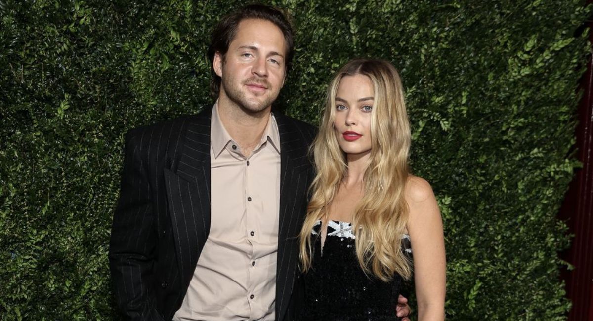 Tom Ackerley: Quem é o homem por trás de Margot Robbie?